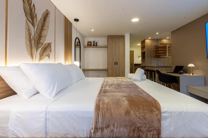 Dreams Suite 5 Mins Away From Waterfront Boardwalk - Guatape