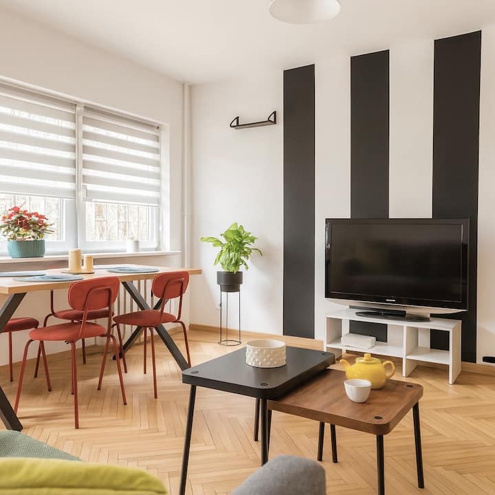 Przytulne, Klimatyczne Mieszkanie- Dwa Pokoje - Varsovie