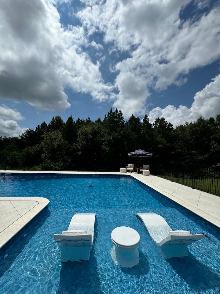 Home In The Pines - Henderson, TN