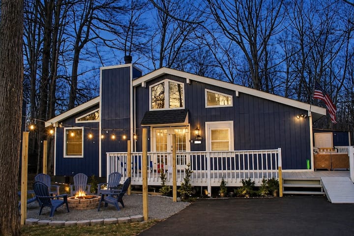 Bluetiful Retreat - Gouldsboro Lake, PA