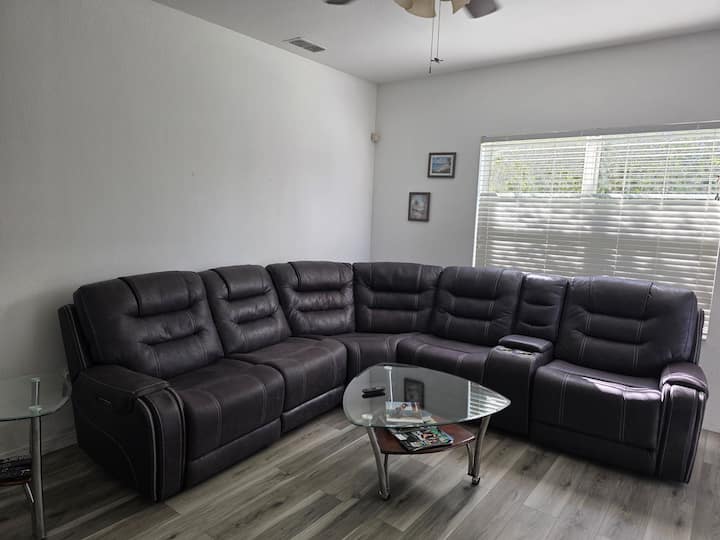 Vixistaycation - St. Cloud, FL