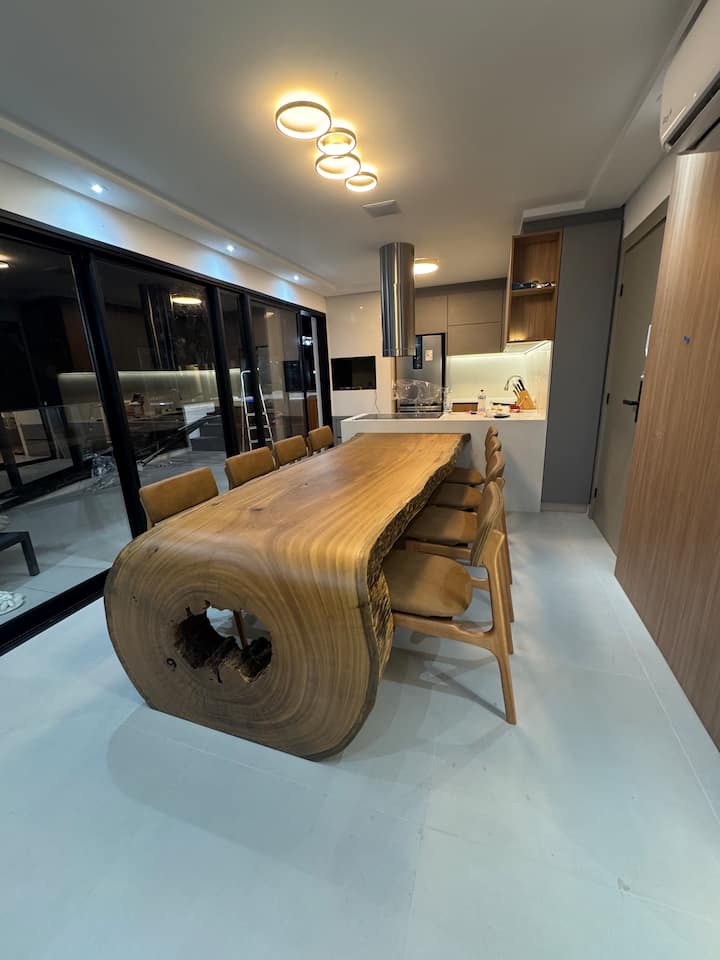 Cobertura, 3 Suítes, Jacuzzi Aquecida Em Palmas - Governador Celso Ramos