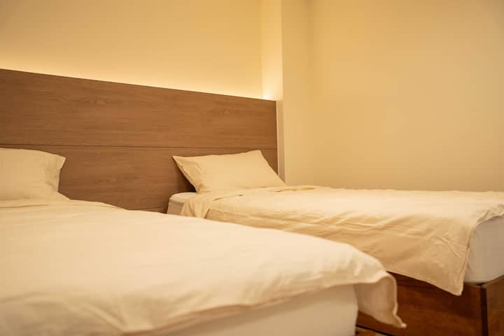 [Sorak Stay Room #1] 종로 3가역 도보 1분 - South Korea