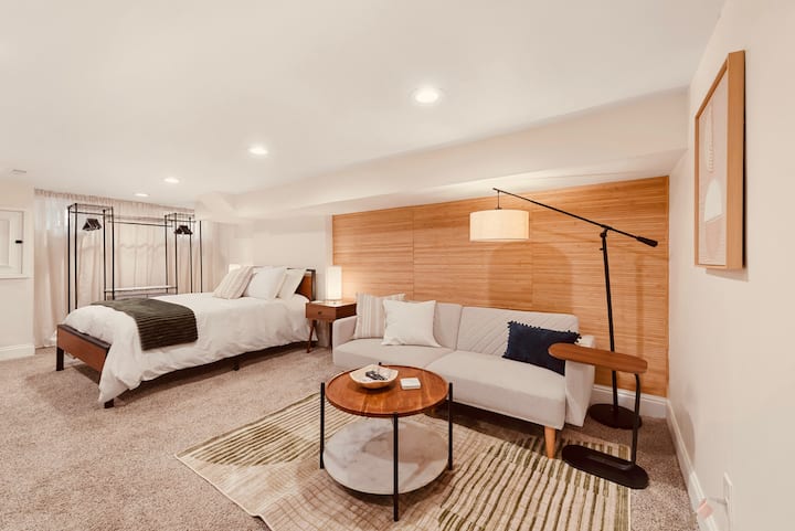 The Alleyway Oasis - Baltimore, MD