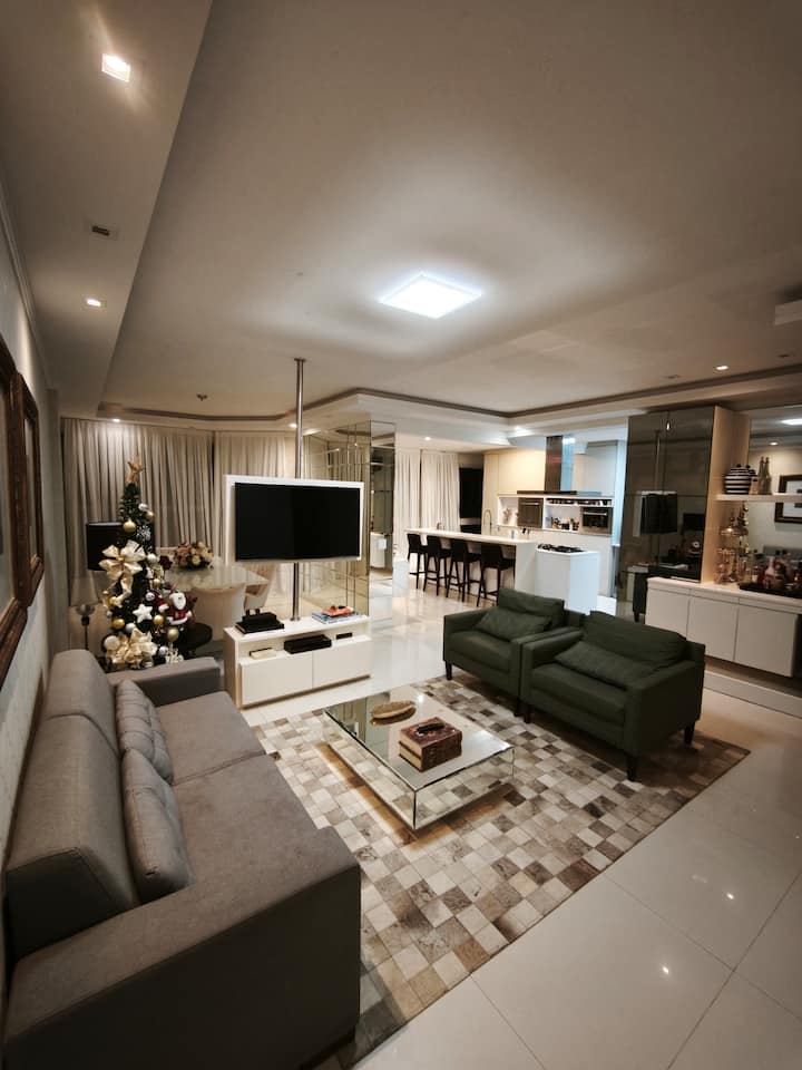 3 Suítes, Finamente Decorado - Itapema