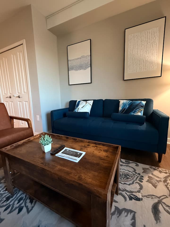 *Premier Retreat* Steps From Piedmont Hospital Atl - Atlanta, GA