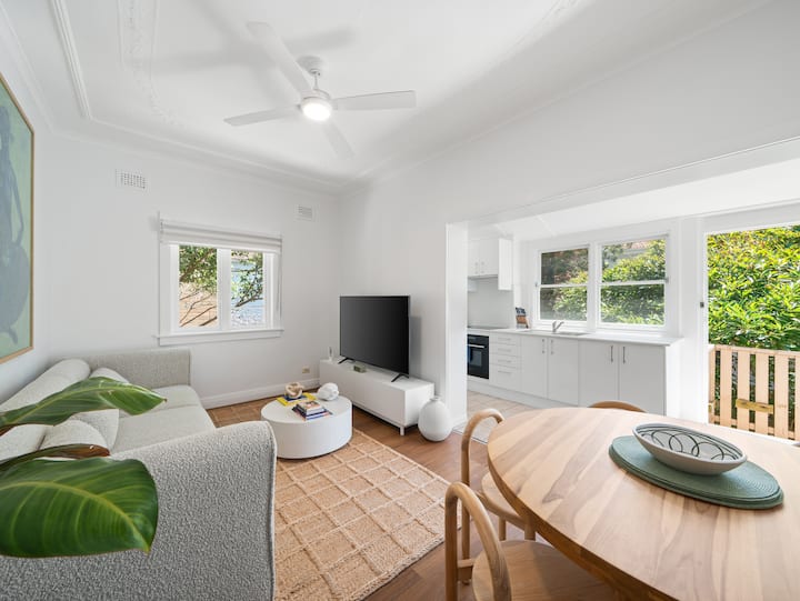 Four - The Warners Bondi - 3 Bedroom - Coogee