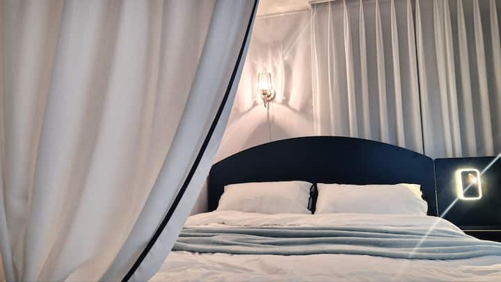 오픈특가)사당역/이수역/공항버스/카페골목맛집/8인독채/예술의전당/강남역/코엑스/명동/동대문 - 관양2동