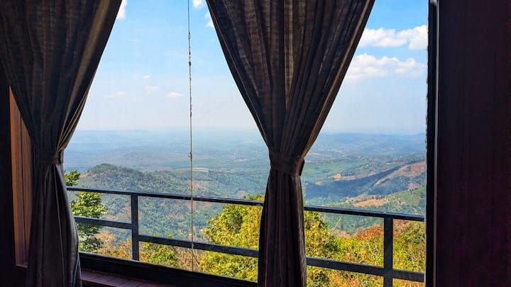 Scenic Hill Top Private Stay| Willow Sky - Kuttikkanam