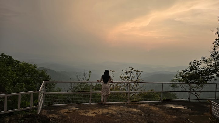 Panoramic Hill View Private Villa -Willow Sky - Kuttikkanam