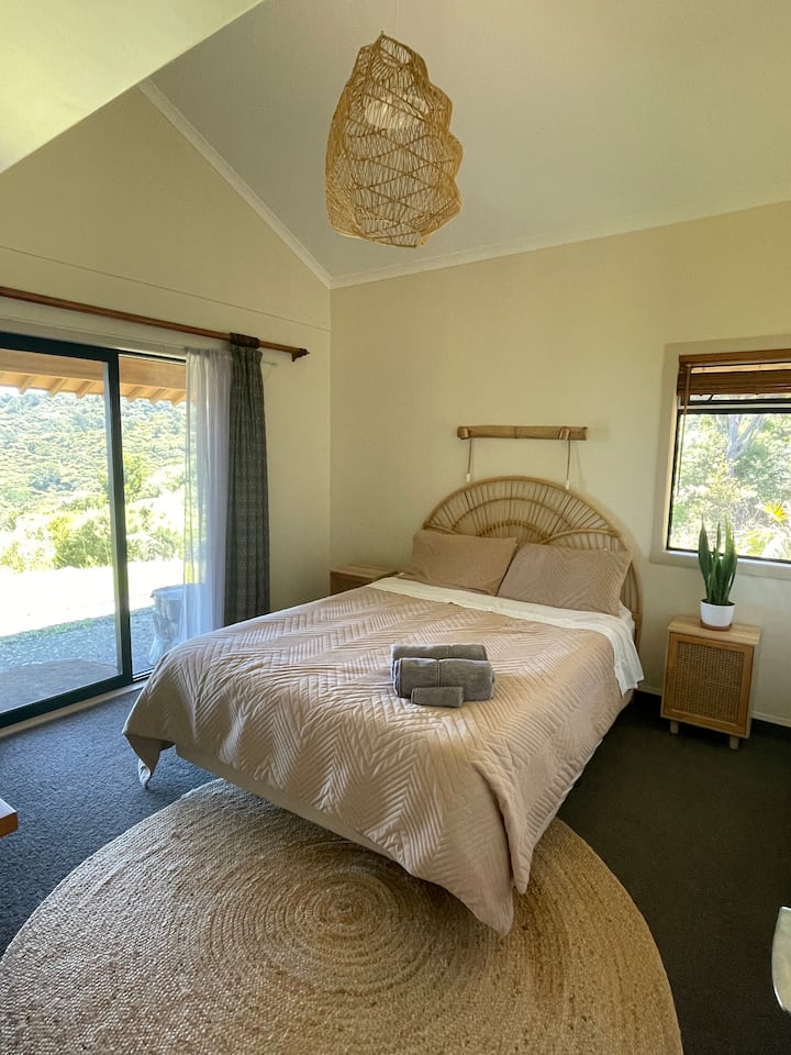 Schooner Bay Retreat: a unique Japanese style home - Houses for Rent in ...