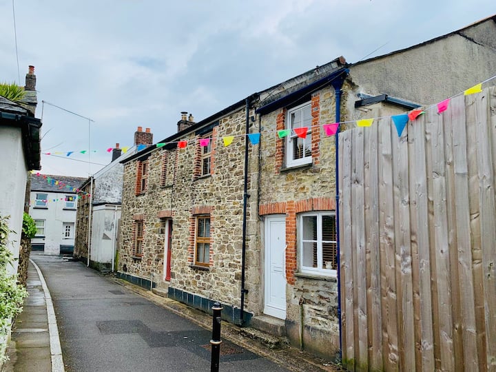 Central Lostwithiel Cottage, Walk To Shops & Train - Lostwithiel