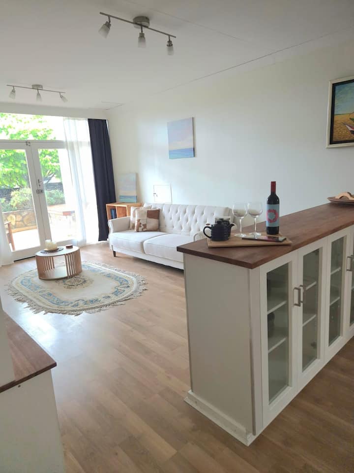 Flat - Peaceful & Close To Everything - Glenelg