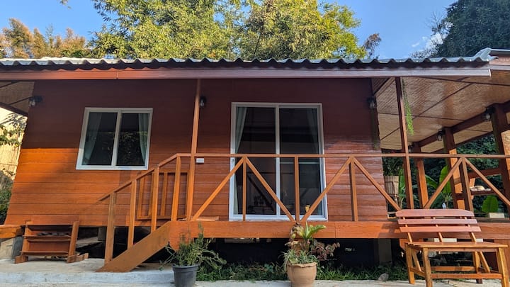 Slow Home (Homestay) - Chiang Mai