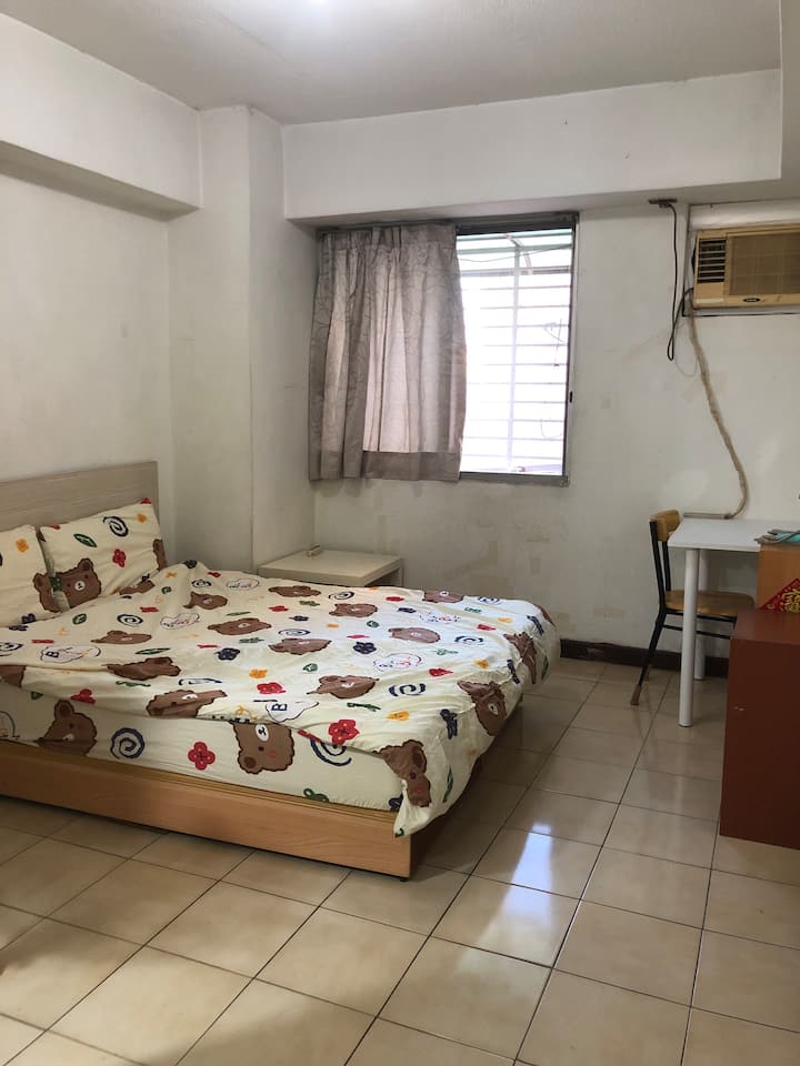 西門站步行2分鐘|電梯簡約明亮套房|獨立衛浴 - Taipei