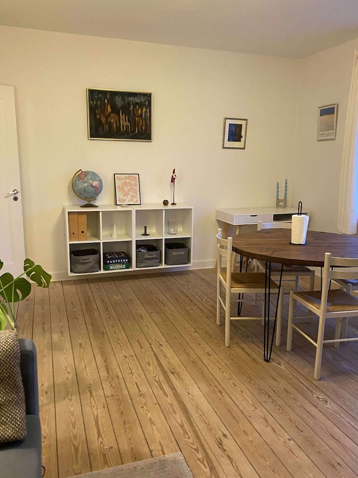 Hyggelig 2 Værelseslejlighed Tæt På Skov Og Byliv - Århus