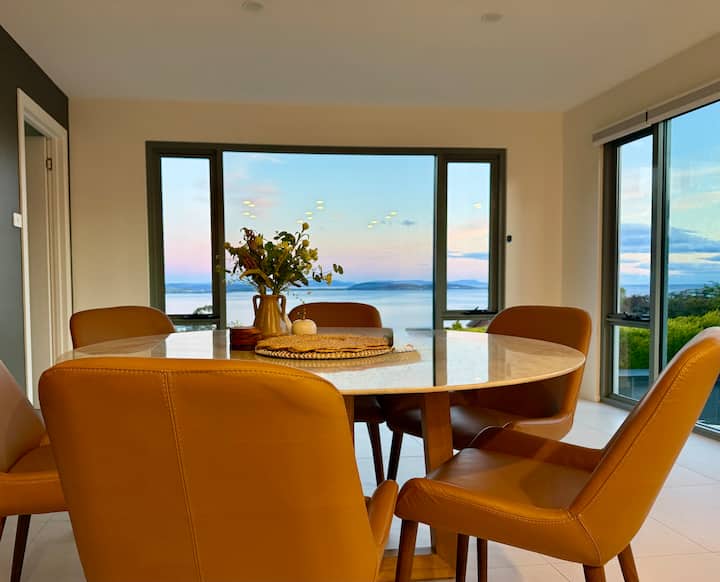 Seaview Escape Tasmania - Kingston