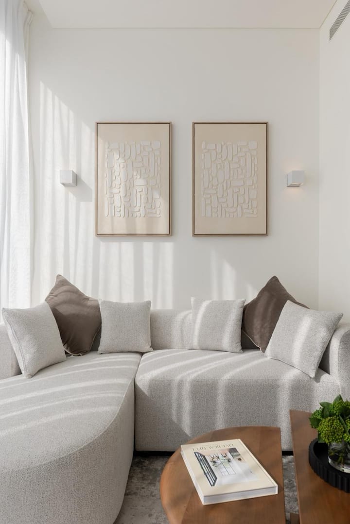 Cosy Sobha Hartland Apt | Pool&gym | Near Downtown - Dubai