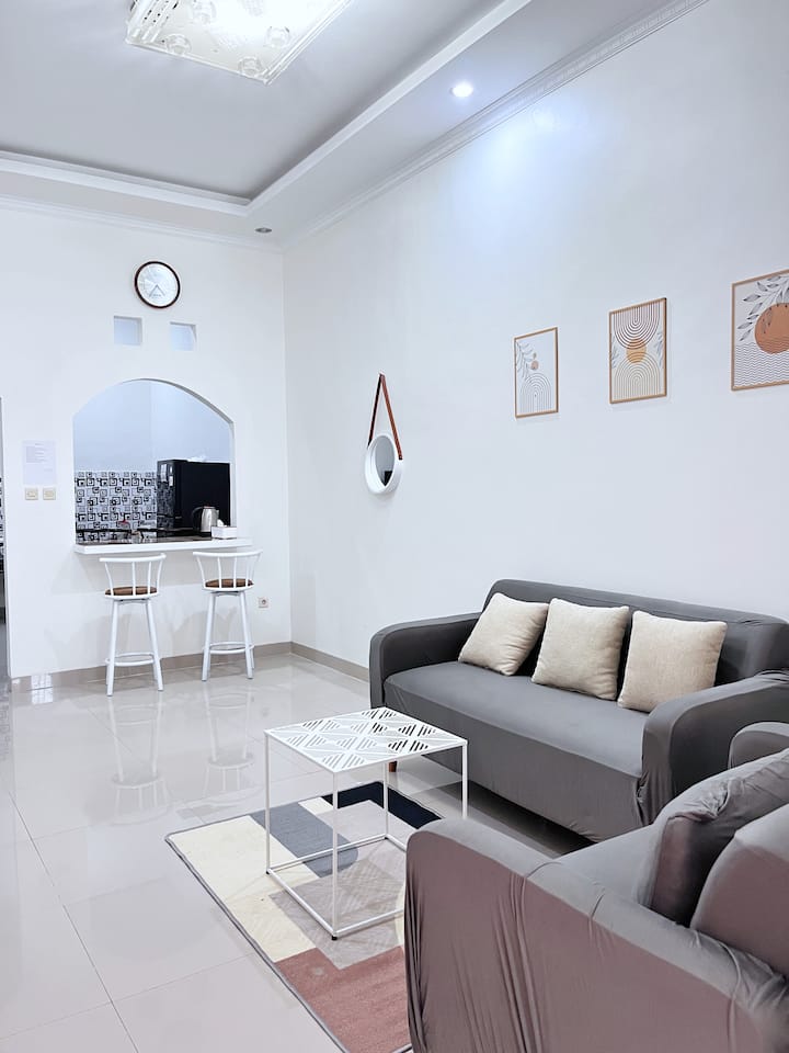 Adiza House - Sukabumi