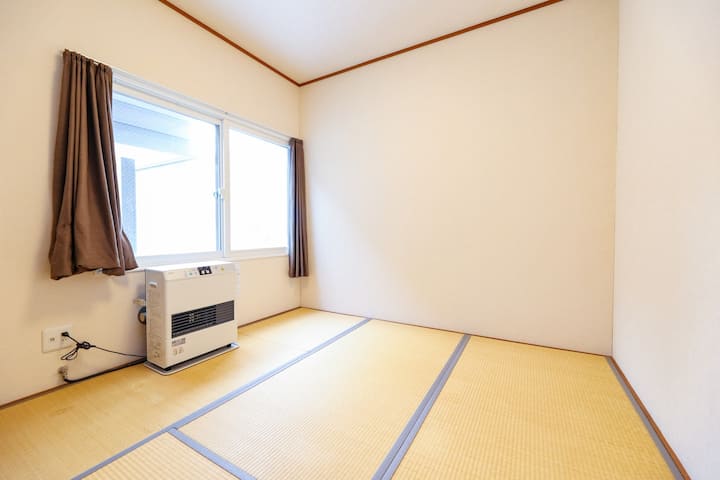 The Sanso 或る山荘和風民宿 202号室｜畳の二人部屋tatami Double  Room - 小樽市