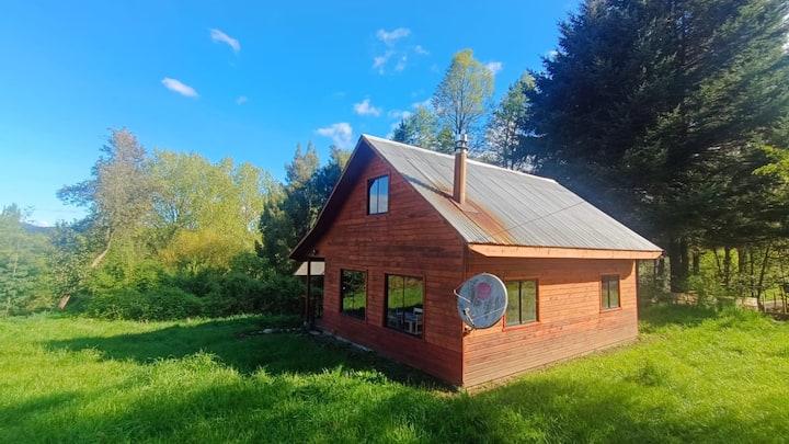 Cabaña Junto Al Río Calle Calle - Los Lagos