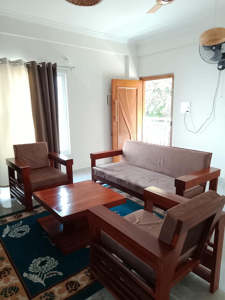 Double 2bhk - Jm Service Apartment - Hosapete