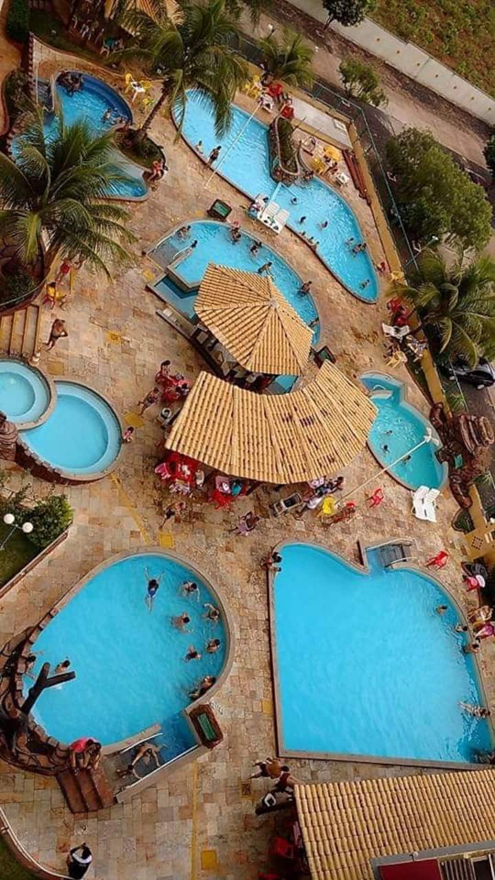 Apartamento  Caldas Novas Para 5 Pessoas - Caldas Novas