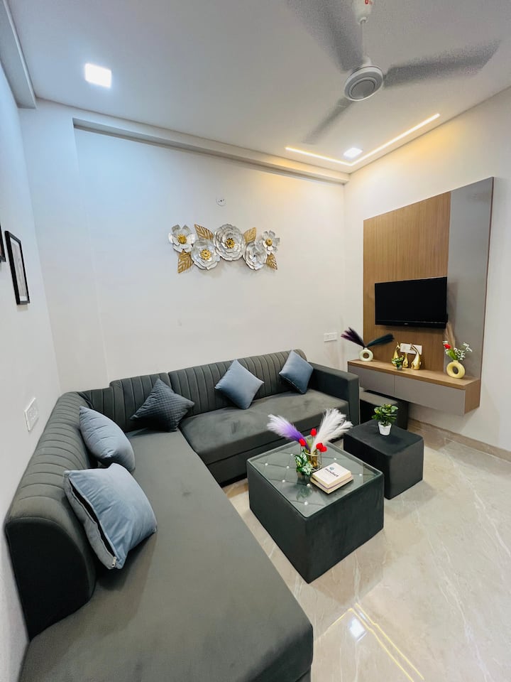 The Little Heaven, Where Comfort Meets Cozy Vibes - Indore