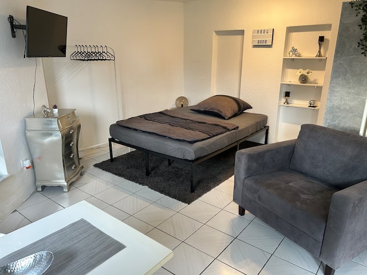 Lichtdurchflutetes 1-zimmer Apartment - Cassel, Allemagne