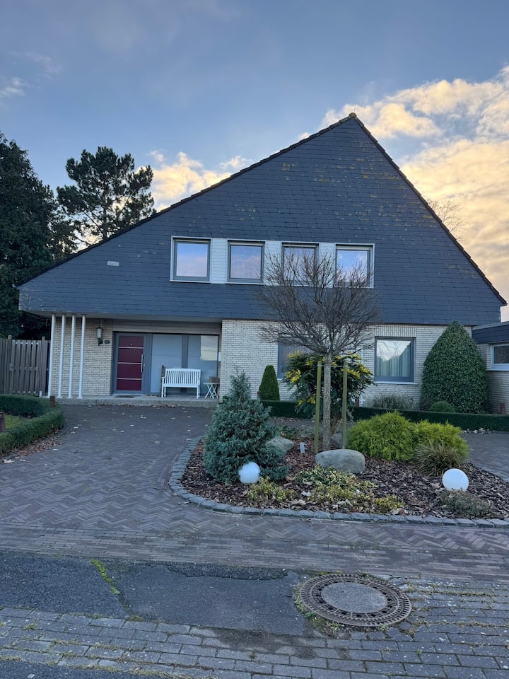Großzügiges Einfamilienhaus - Emden