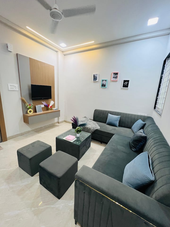 The Mini Nest, Minimal Modern & Luxurious - Vijaynagar