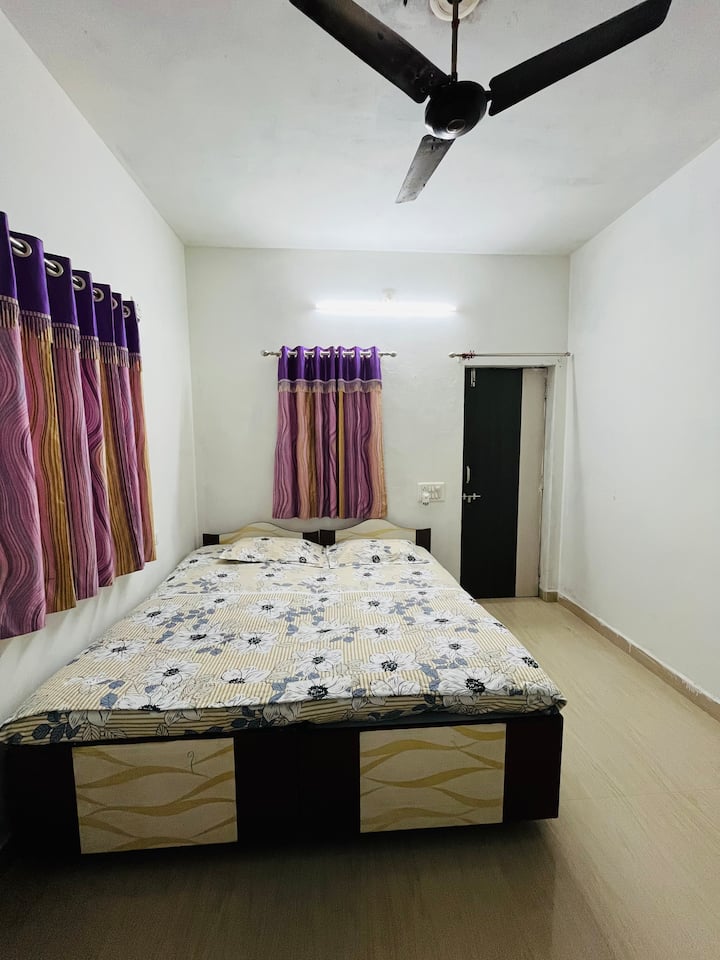 Spacious 1bhk With Open View - Ahmedabad