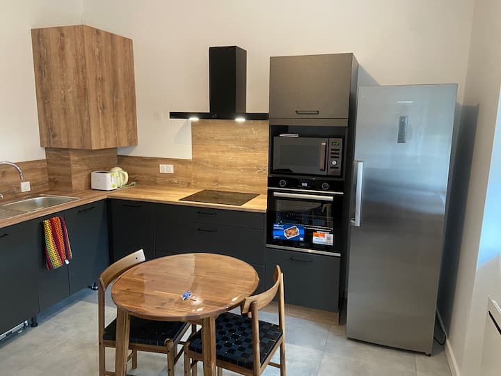 Appartement Refait à Neuf Dans Immeuble Sécurisé - Brives-Charensac