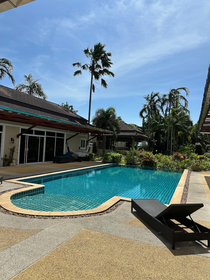 Семейный комфорт - Phuket district, Thailand