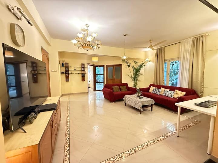 White House - 3 Bhk Independent Floor In A Villa - Bangalore