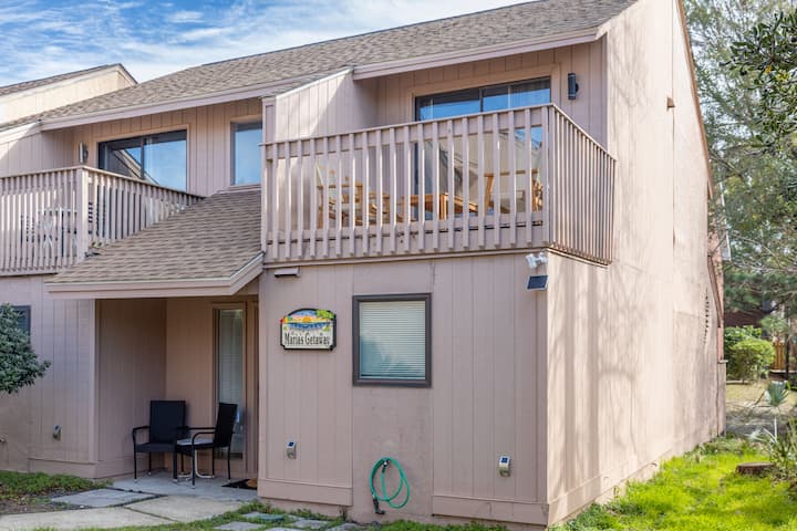 Maria’s Getaway - 默特爾比奇