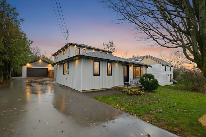 Camp De Base Lac Simcoe • 10–12 Pers • Garage - Kawartha Lakes