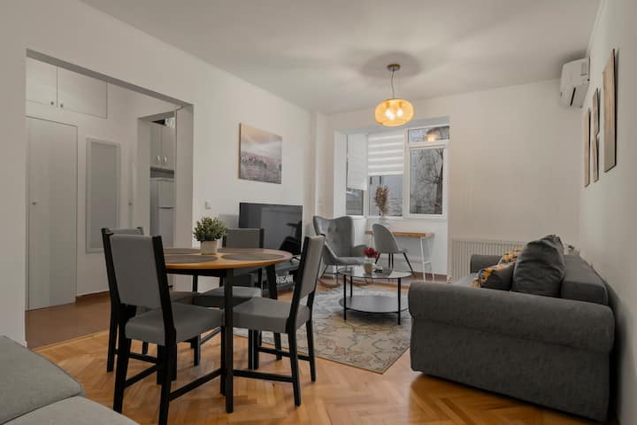 Old Town | Nest - Bucharest