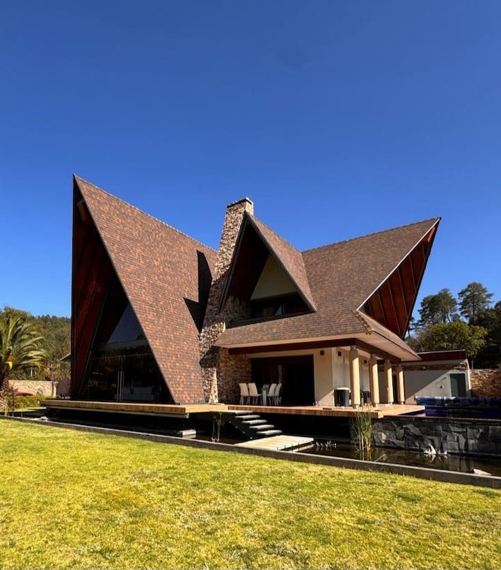 Chalet Luxury Campestre - Michoacán