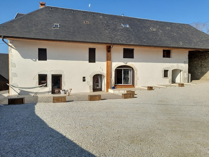T2 Dans Une Ferme Rénovée Aux Portes D'annecy - Rumilly
