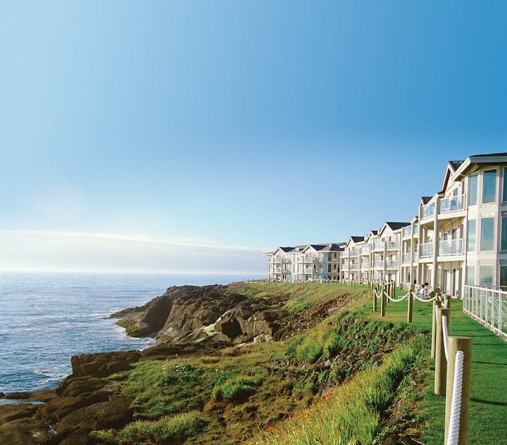 4th Of July Oceanfront Depoe Bay, Large 2 Bedroom - Depoe Bay, OR