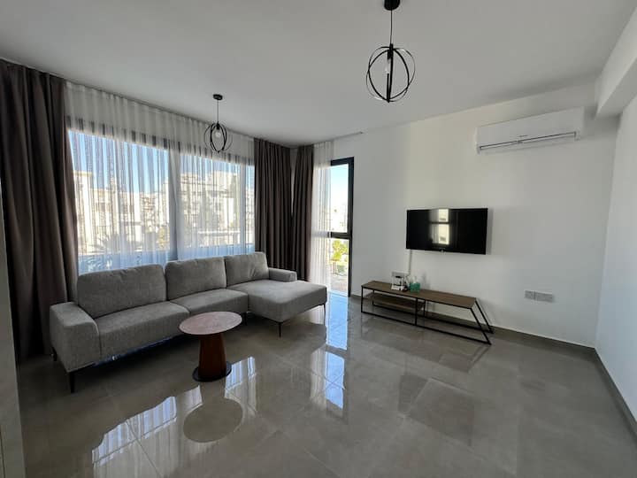 Girne Merkez Casinolar & Limana Yürüme Mesafesinde - Kyrenia