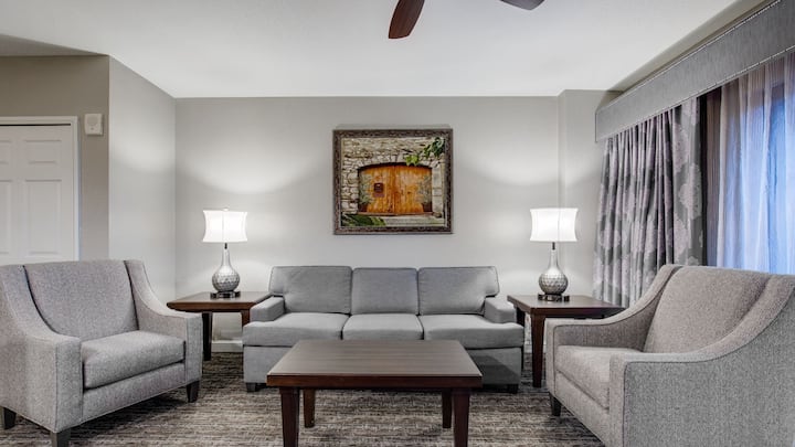 Spring Break: Spacious 2BR Suite nr Disney Sleep 8 - Flats for Rent in ...