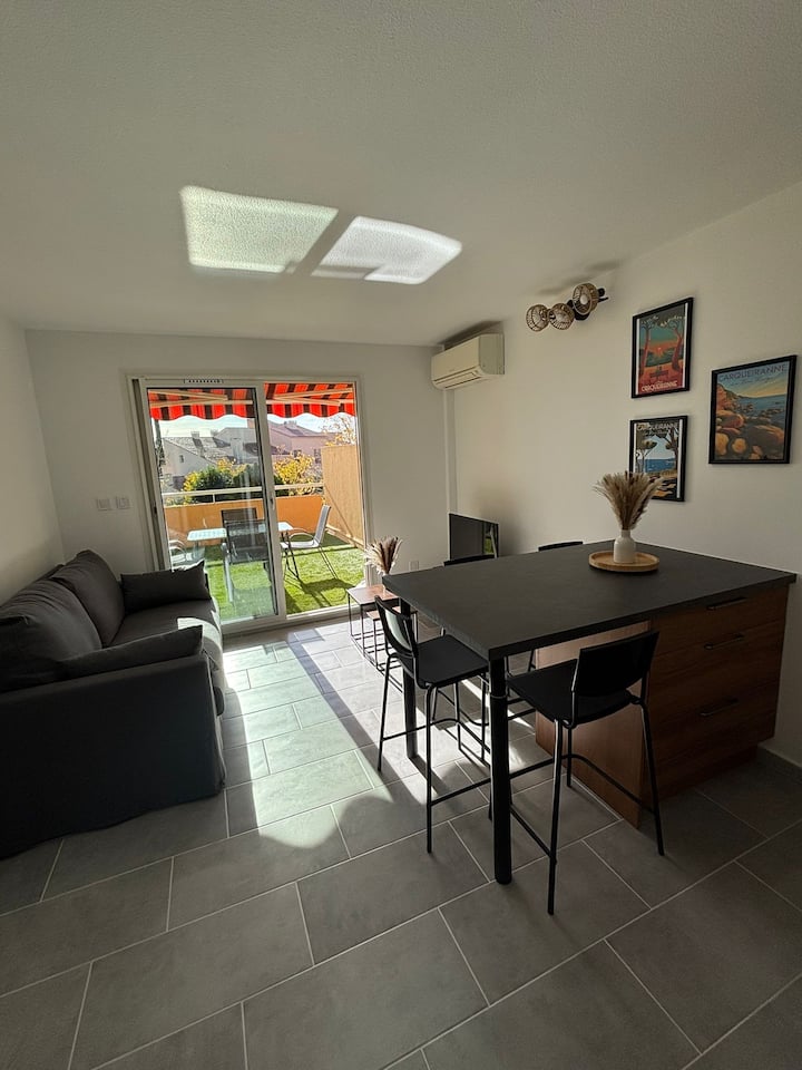 Appartement Proche Mer Et Village - La Farlède