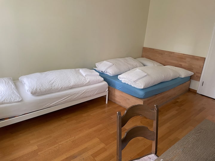 D Shared Bathroom Es - Interlaken