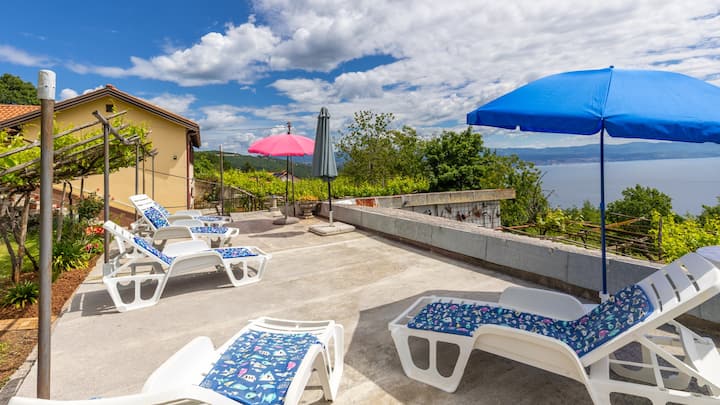 Holiday Home Secret Garden By Villas Guide - Laurana