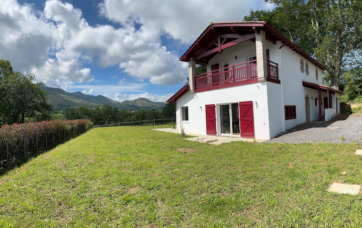Maison Avec Vue Panoramique Sur La Rhune - Saint-Jean-de-Luz