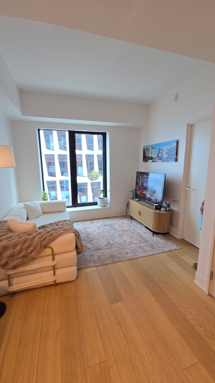Modern 1-bedroom At The Canyon, Mission Rock - San Francisco, CA