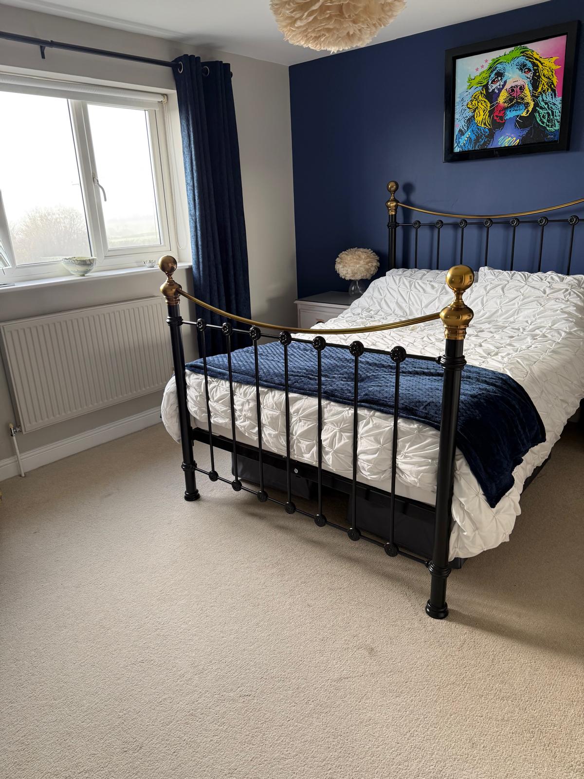 Beautiful old style modern house with local pub - Houses for Rent in ...