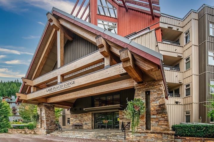 Creekside • Pool, Hot Tub, Sauna, 2m Walk To Lift - Whistler